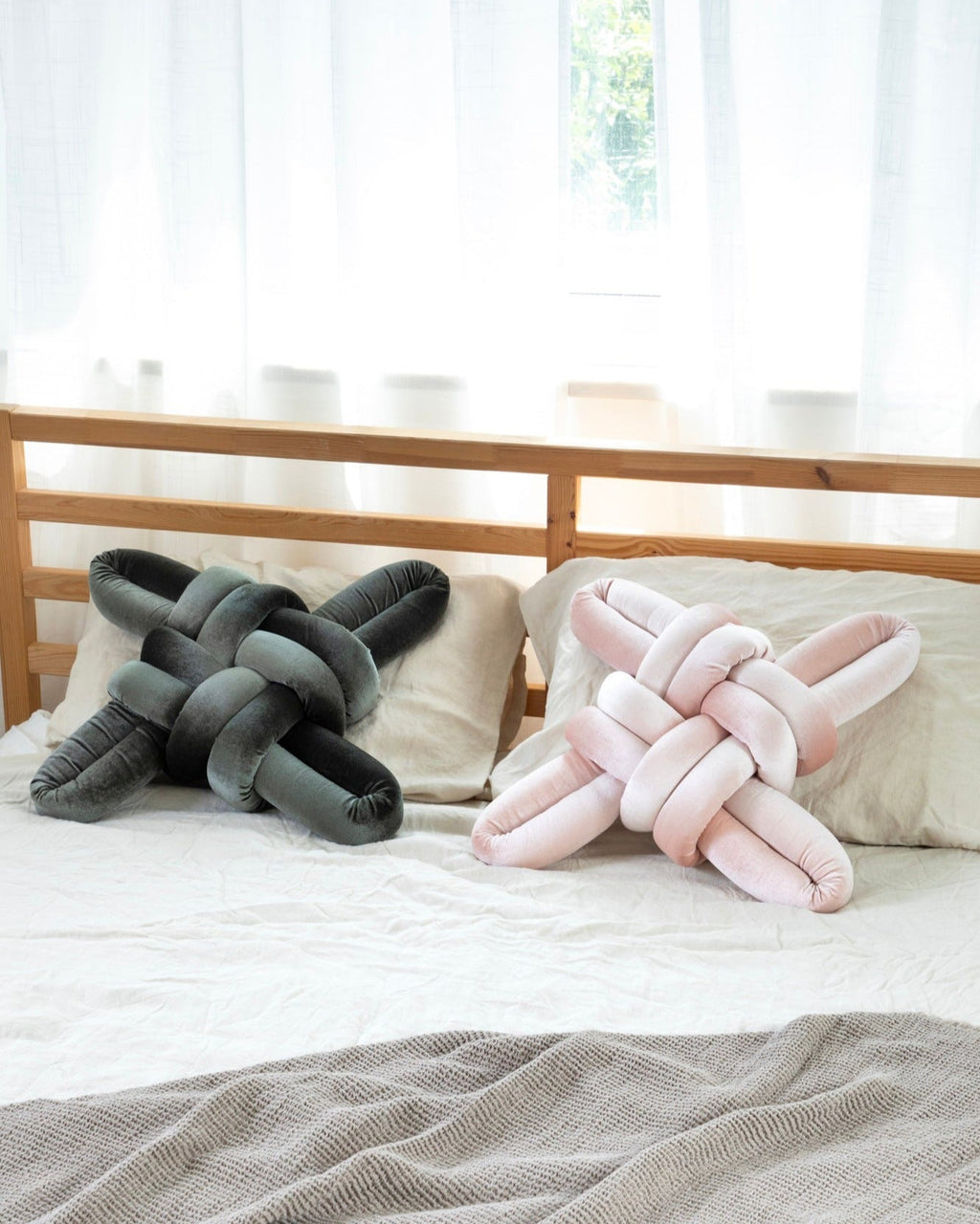 Knot Pillows — Knots Studio
